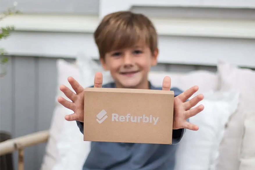 Därför är det både smart och tryggt att köpa en renoverad mobil till d – Refurbly